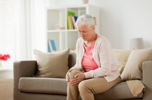 Crunching Sound in Knee | Cause & Treatment | Rehab Access Physical Therapy